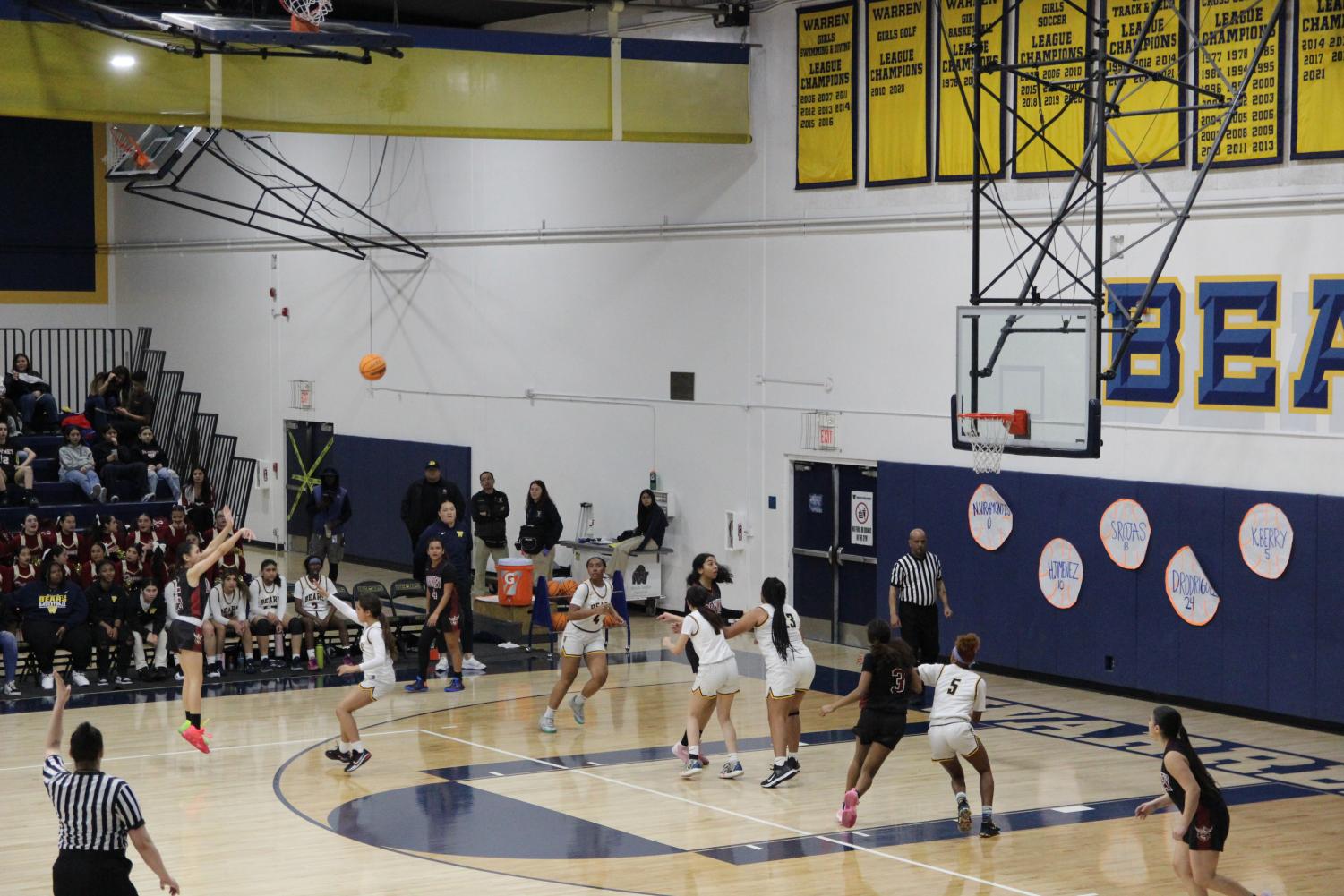 Downey vs. Warren Girls’ Basketball 2023 – The Downey Legend